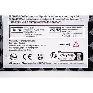 PartyWoo Magenta Foil Tablecloth, 54 x 108 Inch Rectangle Tablecloth, Foil Tablecloth for 6 to 8 Foot Table, Metallic Table Cover, Waterproof Table Cloth for Birthday, Wedding, Party (1 Pack)