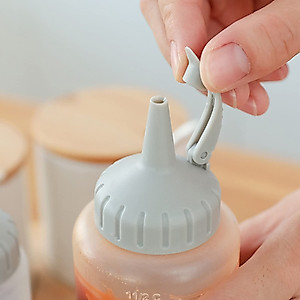 Squeeze Oil Pot, Multi-purpose BPA Free Sauce Bottle Plastic Practical Good Sealing Ketchup Bottle for Home Grey S