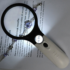 obmwang 3 LED Light 3X 45x Handheld Magnifier Illuminated Reading Magnifying Glass Lens Jewelry Loupe Ideal for Reading, Crafts, Hobby, Black and White Stitching