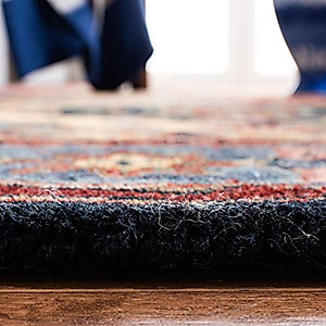 SAFAVIEH Heritage Collection Accent Rug - 4' x 6', Red & Multi, Handmade Traditional Oriental Wool, Ideal for High Traffic Areas in Entryway, Living Room, Bedroom (HG926A)