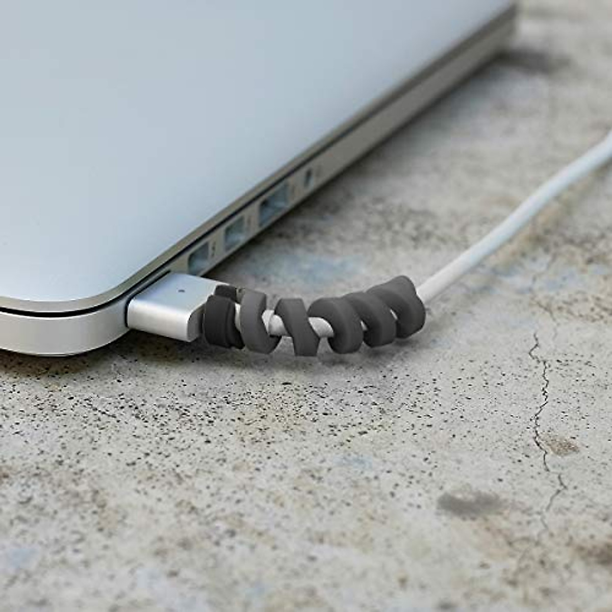 Lead Trend CP-0104 CP-0104 Twist Cable Protection Cover, Black, Set of 4