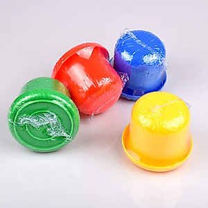 NUOBESTY 2PCS/Set Dice Game Set Plastic Dice Shaking Cup Dice Cup Set for Bar Party (Random Color)