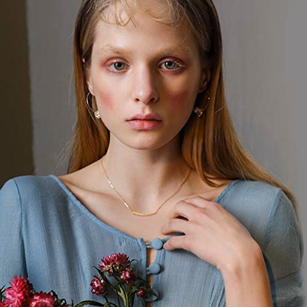 PH PandaHall 240pcs 4 Colors Curved Noodle Tube Beads 35mm Sleek Twist Curved Long Tube Spacer Beads for DIY Wrist Bracelet Anklet Necklace Earring Jewelry Making