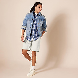 Amazon Essentials Men's Classic-Fit 9" Chino Short, Grey, 38