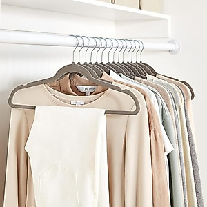 Amazon Basics Slim, Velvet, Non-Slip Suit Clothes Hangers, Gray/Silver - Pack of 30