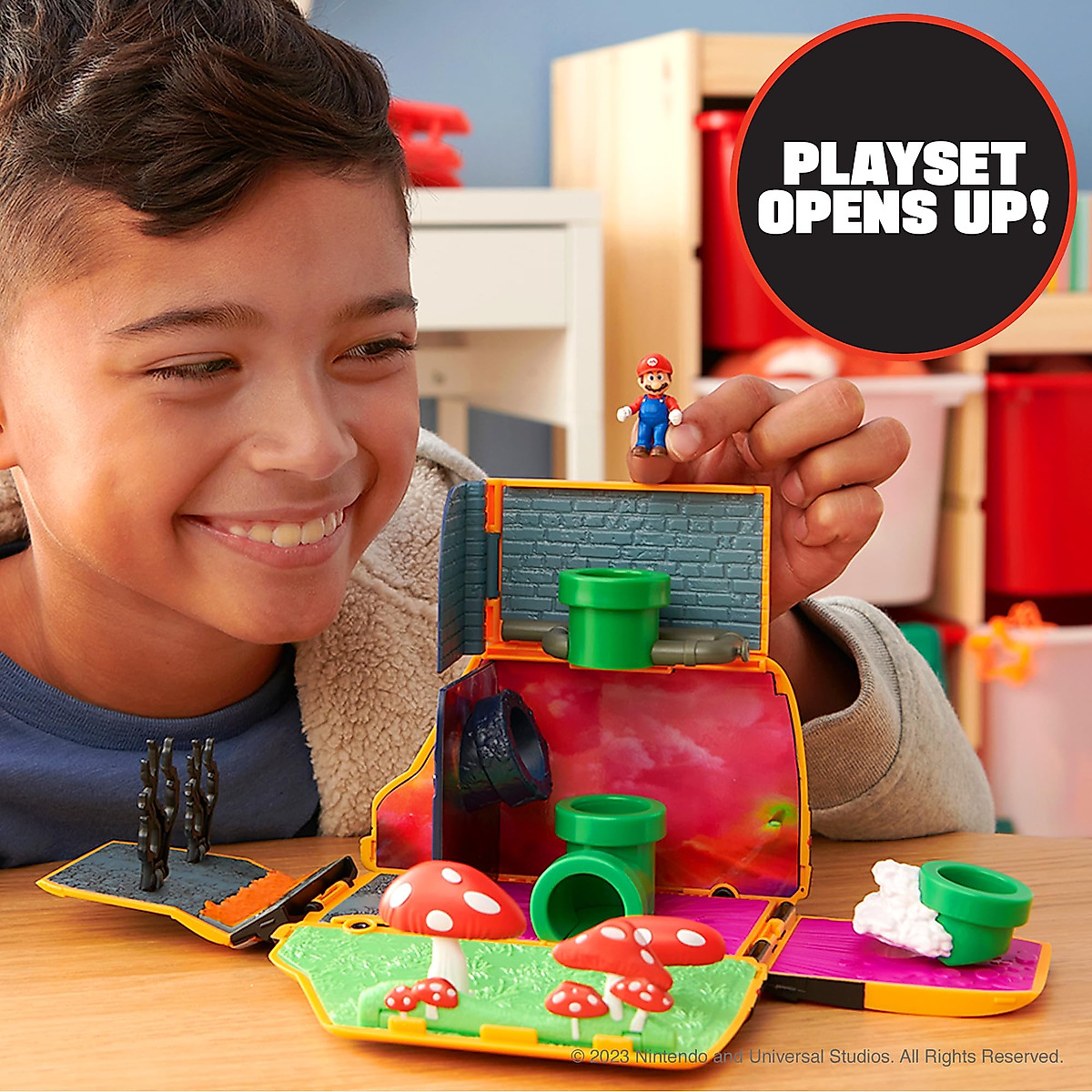 THE SUPER MARIO BROS. MOVIE – Van Playset with 1.25” Mini Mario Figure