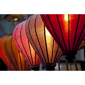 Tamron SP 70-200mm F2.8 Di VC USD Telephoto Zoom Lens for Canon (Model A009E) - International Version (No Warranty)