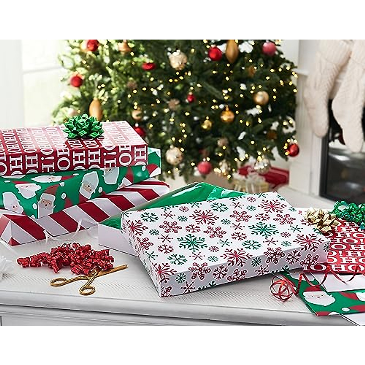 American Greetings Red and White Striped Gift Boxes for Christmas and All Holidays (10 Boxes, 6 Shirt Boxes, 4 Robe Boxes)