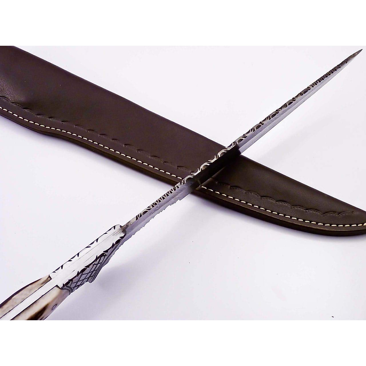 Custom Damascus Knife Hunting Knife Outdoor Knife With Stag Antler Handle