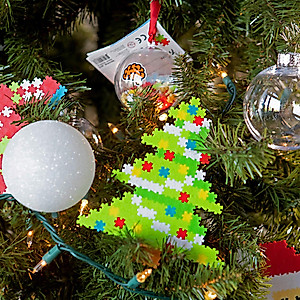 Fat Brain Toys Holly Jolly Jixelz Christmas Tree - Holiday Picture-Building Craft Kit, 6+