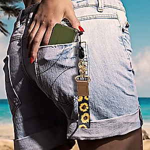 Handlein Key Ring Bracelet ，Mini Keychain Bracelet for Women，Key Rings for Keychains Holder Car ID Badges Card Wallet Phone Camera.(Sunflower)