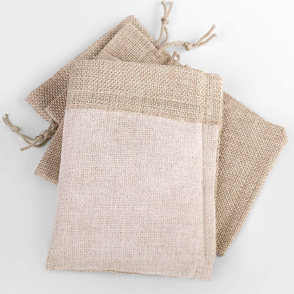 Gudotra 100 Pcs Burlap Bags with Drawstring 4 x 5.5 Inch Small Gift Bags Wedding Favors Birthday Christmas Thanksgiving Party Art and DIY Craft Burlap Sack Jewelry Pouches