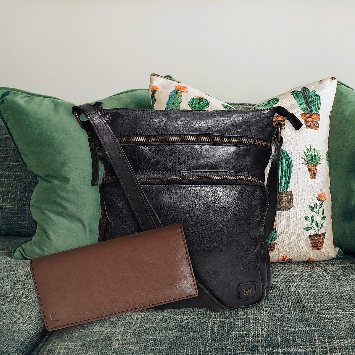 Real Leather Crossbody Bags Purses for Women Shoulder Handbags Crossover Handmade Stylish Trendy Pocketbook (Black Washed Vintage)