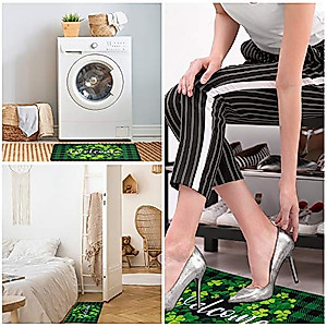 St. Patrick's Day Doormat Lucky Shamrocks Printed Doormat Green Shamrocks Leaves Area Rugs Non Slip Rubber Entrance Bathroom Front Door Rug Irish Floor Welcome Mat for Indoor Outdoor, 15.7 x 23.6 Inch