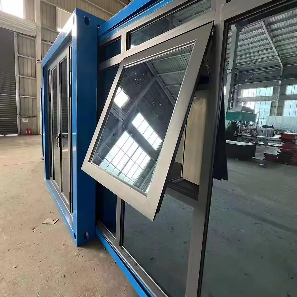 Prefab Folding Extendable Container House for Living Office Hospital Fast Assemble Container Home 2 Bedroom Family Homes