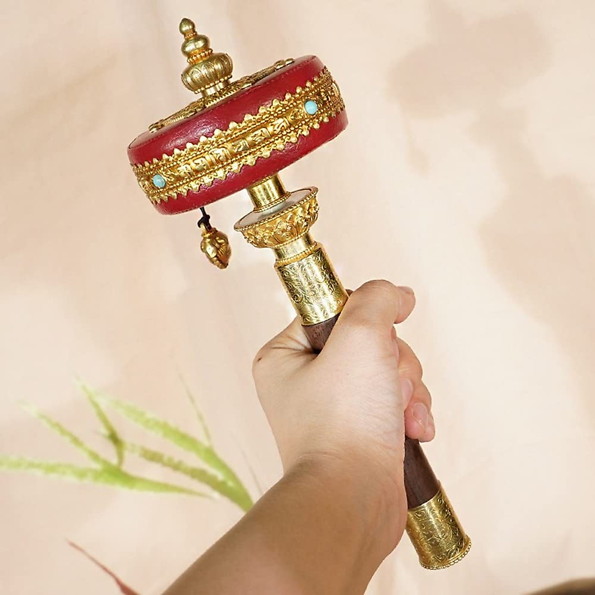 Om Mani Padme Hum Prayer Wheel, Premium Hand Held Tibetan Buddhist Copper Handmade Prayer Wheel with Mantra Scroll, Buddha Religion Scriptures Prayer Wheel for Spiritual Blessing,Meditation&Relaxation