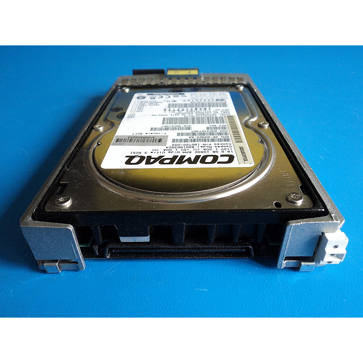 Compaq 18.2GB 10K U3 SCSI HDD, BD018635C4, 180726-002, MAJ3182MC, CA05668-B33600DL, 152190-001 W/Tray
