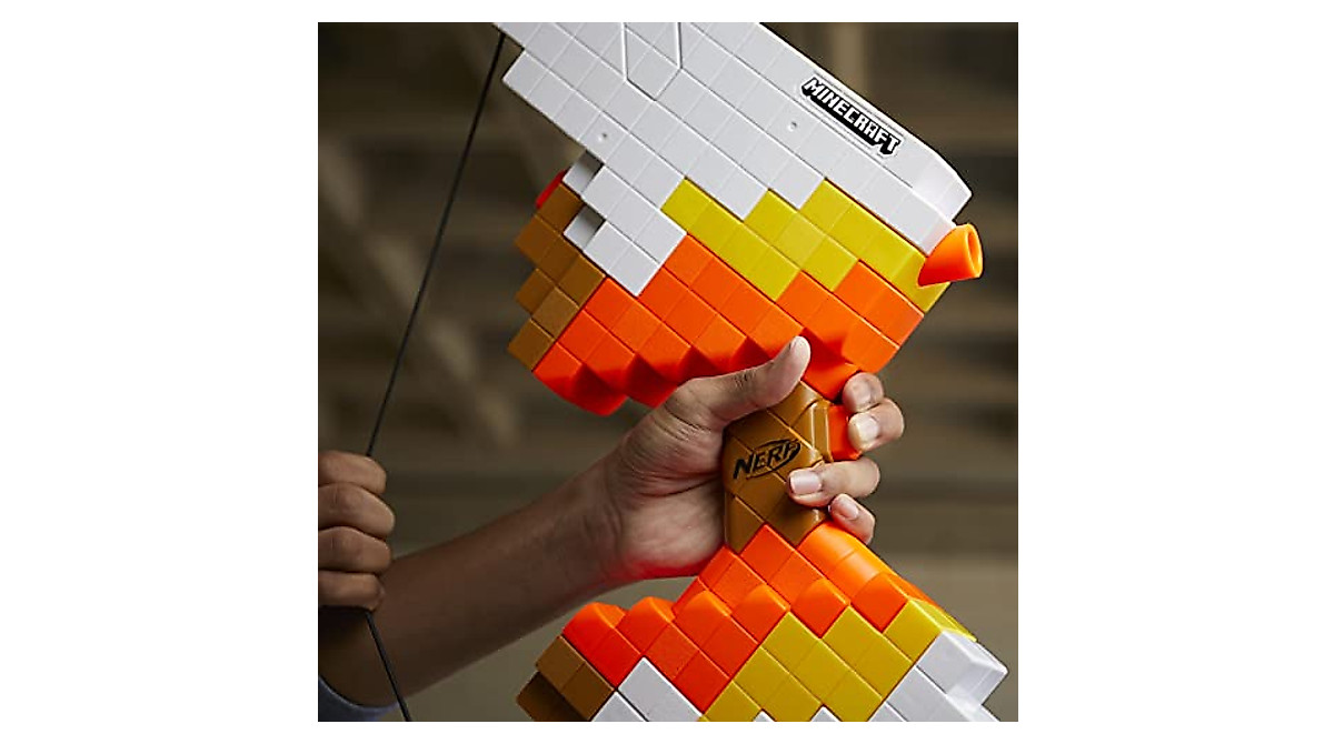 NERF Minecraft Sabrewing Motorized Blaster Bow - 8 Darts