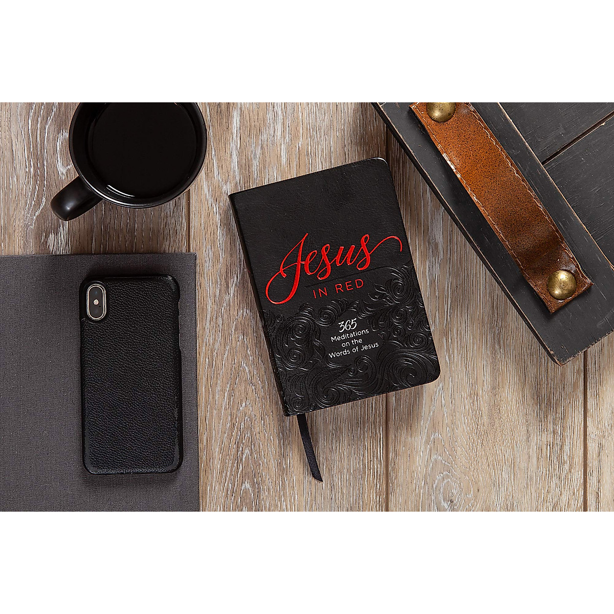 Jesus in Red: 365 Meditations on the Words of Jesus (Imitation Leather) – Daily Motivational Devotions for All Ages, Authored by Ray Comfort, Perfect ... Family, Birthdays, Holidays, and More.