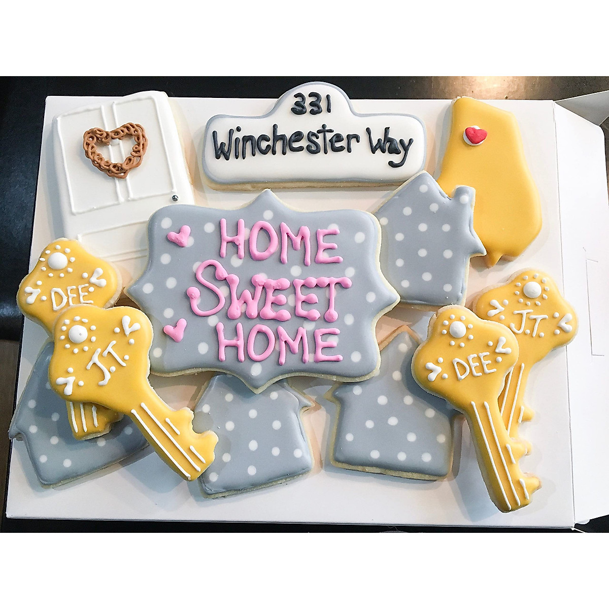 Street Sign 4.75 Inch Cookie Cutter from The Cookie Cutter Shop – Tin Plated Steel Cookie Cutter – Made in the USA