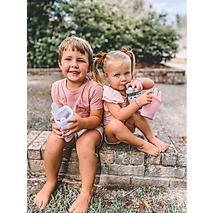 Elk and Friends Silicone Kids Snack Container | Food Grade Silicone | Reusable Pouch | Dishwasher Safe | 8oz Storage | 2 Pack