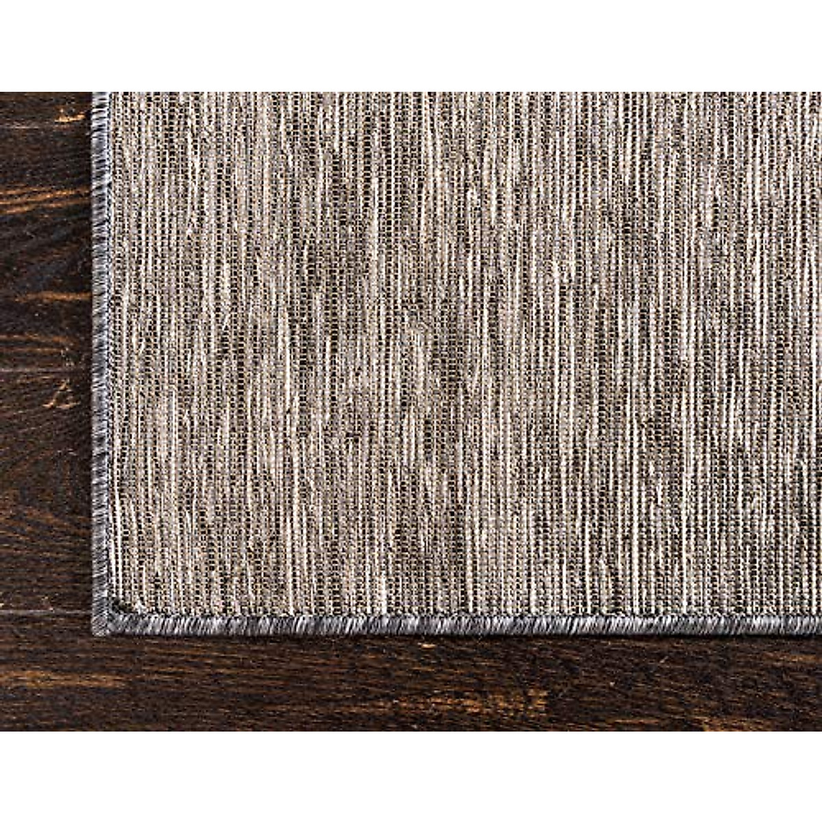 Unique Loom Outdoor Patio Collection Modern Casual Indoor and Outdoor Transitional Indoor and Outdoor Flatweave Gray Area Rug (6' 3 x 9' 0)