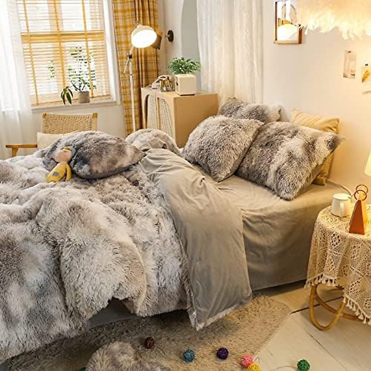 Jameswish Shaggy Plush Duvet Cover Set Super Soft Fluffy Faux Fur Comforter Cover Set Luxury Fuzzy Bedding Set 3 Piece(1Duvet Cover+2Pillowcases) with Zipper Closure(Queen Size,Gray White Ombre)