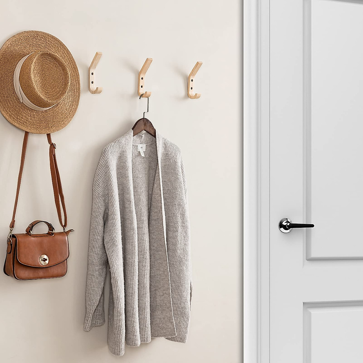 UBTKEY 4 Pack Wooden Coat Hooks Wall Hooks for Hanging, Natural Oak Wood Coat Hooks Wall Mounted Heavy Duty Entryway Hooks for Hanging Coats