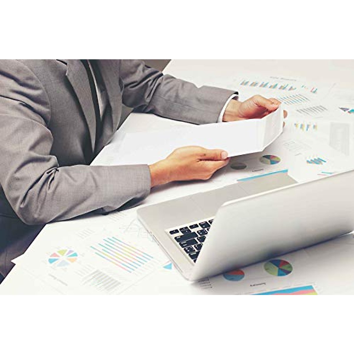 ValBox 6x9 Self Seal Security Catalog Envelopes 250 Count Small White Envelopes for Mailing, Storage and Organizing