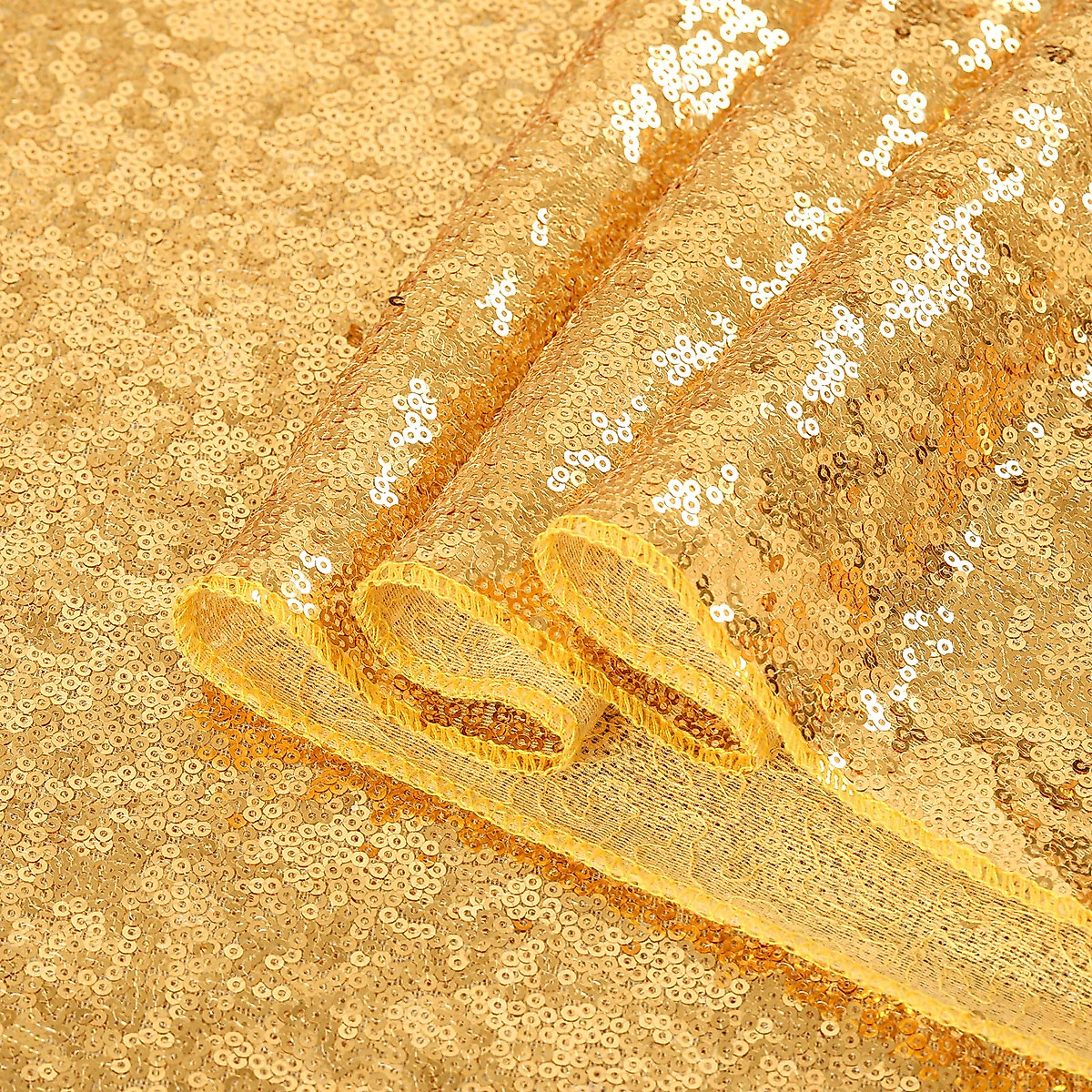 B-COOL Gold Sequin Tablecloth 60x102 Inches Rectangle Shimmer Sequin Table Cloth for Parties Wedding Banquet Birthday Party Glittering Decor