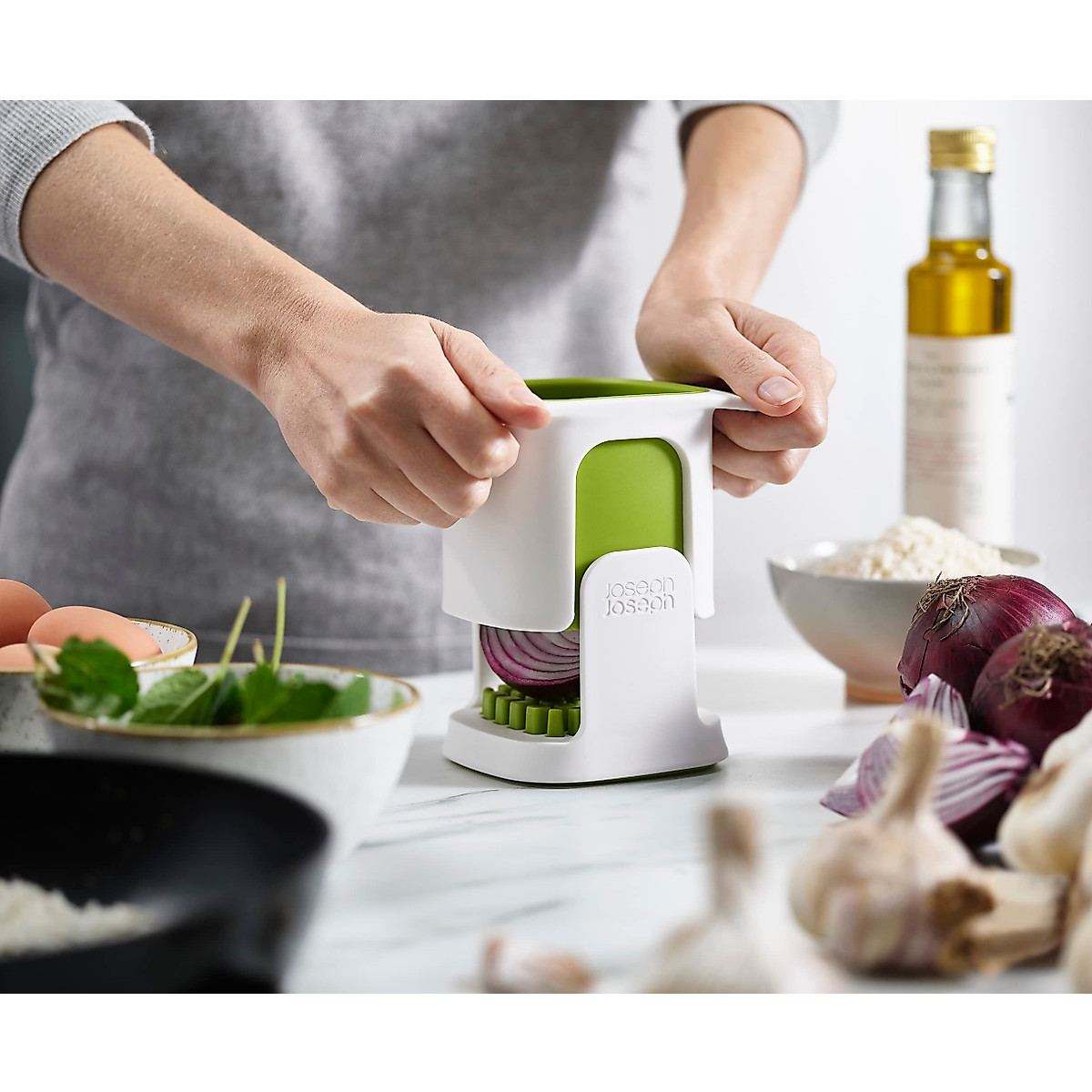 Joseph Joseph ChopCup Vegetable Chopper and Dicer, Sharp Stainless Steel blades, White