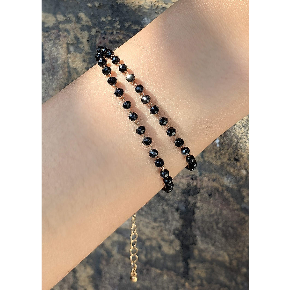 POMINA Dainty Black Rondelle Crystal Beaded Choker Necklace Delicate Multi Faceted Crystal Beads Choker for Teen Women (Black)