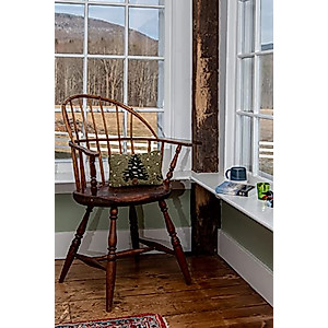 Chandler 4 Corners Artist-Designed Flurries Hand-Hooked Wool Decorative Throw Pillow (8” x 12”)