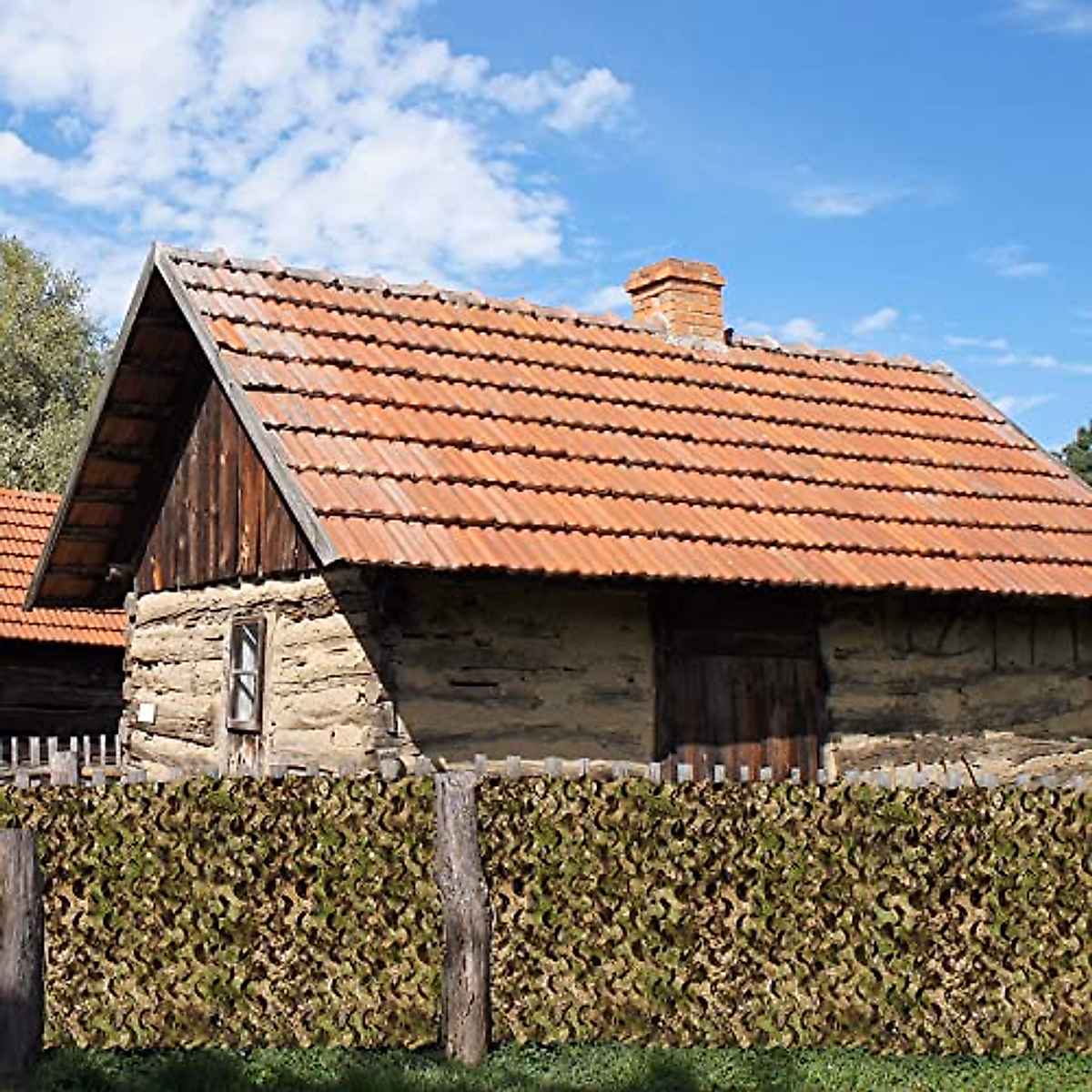 NINAT Camo Netting Camouflage Net Bulk Roll for Hunting Shooting Camping Military Tree Houses Ground Blinds Vehicle Concealment Decoration Sunshade Green Zone 4.9ft x 19.7ft