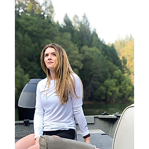 BASSDASH Women’s UPF 50+ UV Sun Protection T-Shirt Long Sleeve Fishing Hiking Performance Shirts White