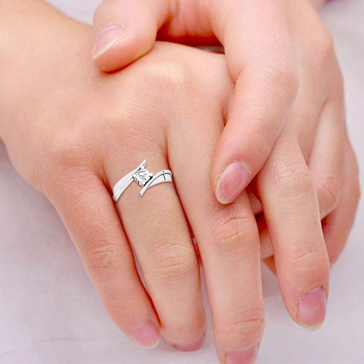 Engagement Ring 1/2 CT Round Cut Solitaire Moissanite Engagement Rings for Women 18k White Gold Free Engraving