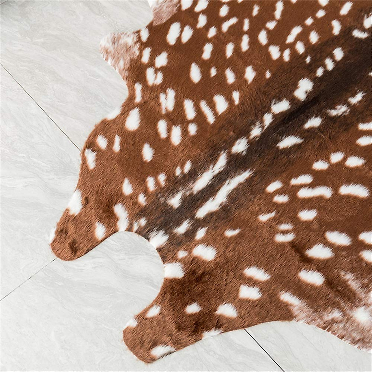 Faux Cowhide Area Rug, Sika Deer Print Hide Rug Faux Fur Animals Mat Carpet for Home,Livingroom (3.3x3ft)