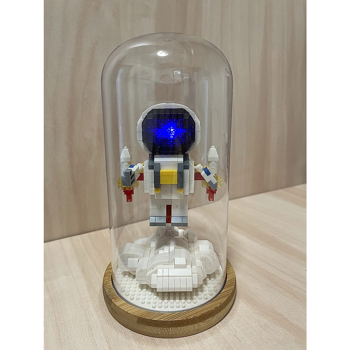 Uvini Building Blocks Astronaut Model with Light STEM Building Toy Micro Blocks for Adults or Teens Gifts Spaceman Mini Blocks Set DIY Bricks Toys 708PCS (Dust-Proof Dome Included) (00864)