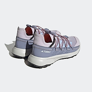 adidas Women's Terrex Voyager 21 Sneaker, Silver Dawn/Blue Dawn/Solar Gold, 10.5