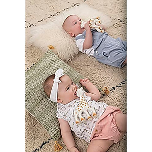 Vulli Sophie The Giraffe New Box, Polka Dots, One Size, 1 Count (Pack of 1)