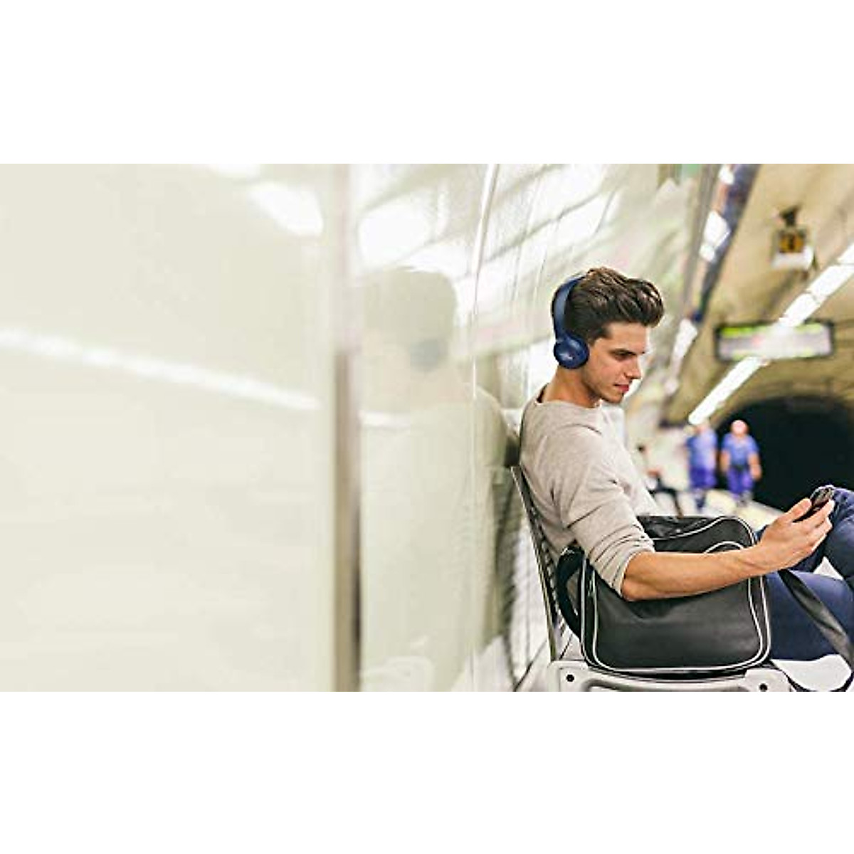 JBL TUNE500BT Wireless On-Ear Headphones with One-Button Remote and Mic (Blue)