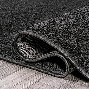 JONATHAN Y SEU100I-8 Haze Solid Low-Pile Indoor Area-Rug Casual Contemporary Solid Traditional Easy-Cleaning Bedroom Kitchen Living Room Non Shedding, 8 ft x 10 ft, Black