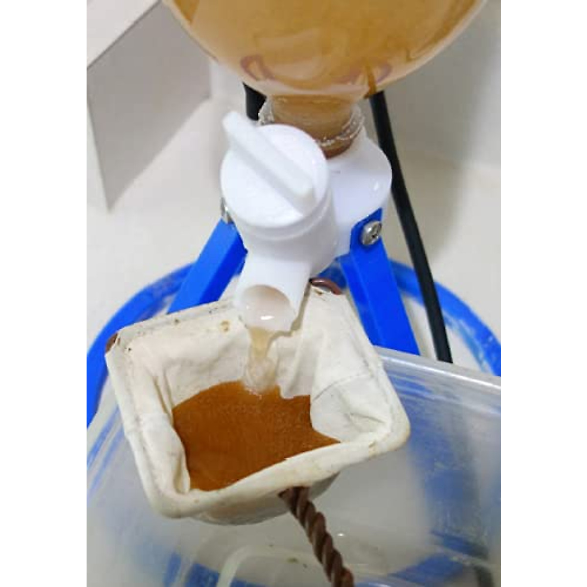 Brine Shrimp Hatchery (Deluxe, Black)