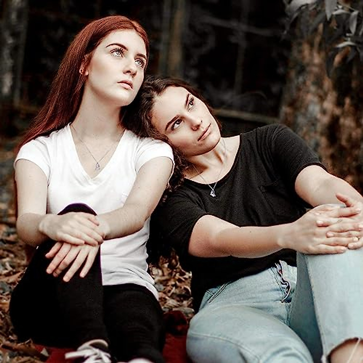 SmileBelle Best Bff Necklace for 2 Magnetic Butterfly Friendship Necklace as Bestie Gifts for 2 Teen Girls, Matching Friends Necklace Birthday Long Distance Jewelry Gift for Best Friends Female Women