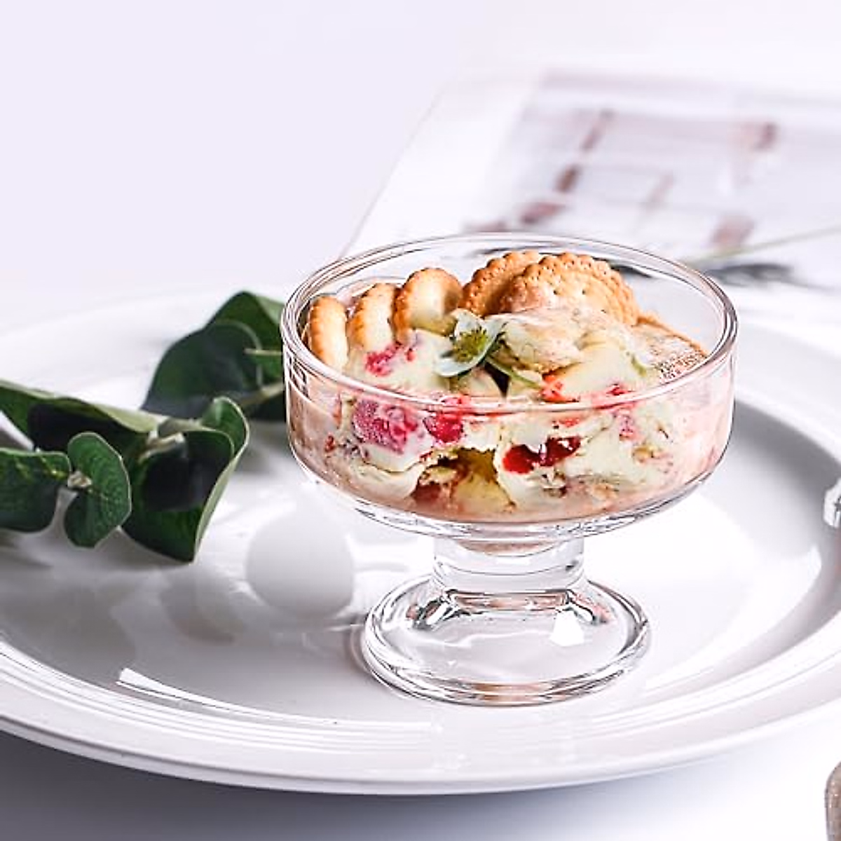 binsakao Glass Ice Cream Bowl Set, Small Clear Mini Footed Dessert Cups for Friut Pudding Trifle Parfait Sundae Nuts Cocktail Drinks Party (6.3 oz, 6 pcs)