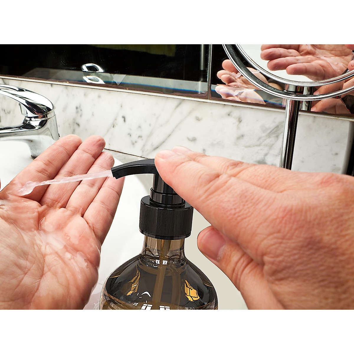 2 PCS 10 OZ Pump Bottle Plastic Pump Lotion Dispenser Empty Bottles for Shampoo Lotion Body Wash, Multicolor