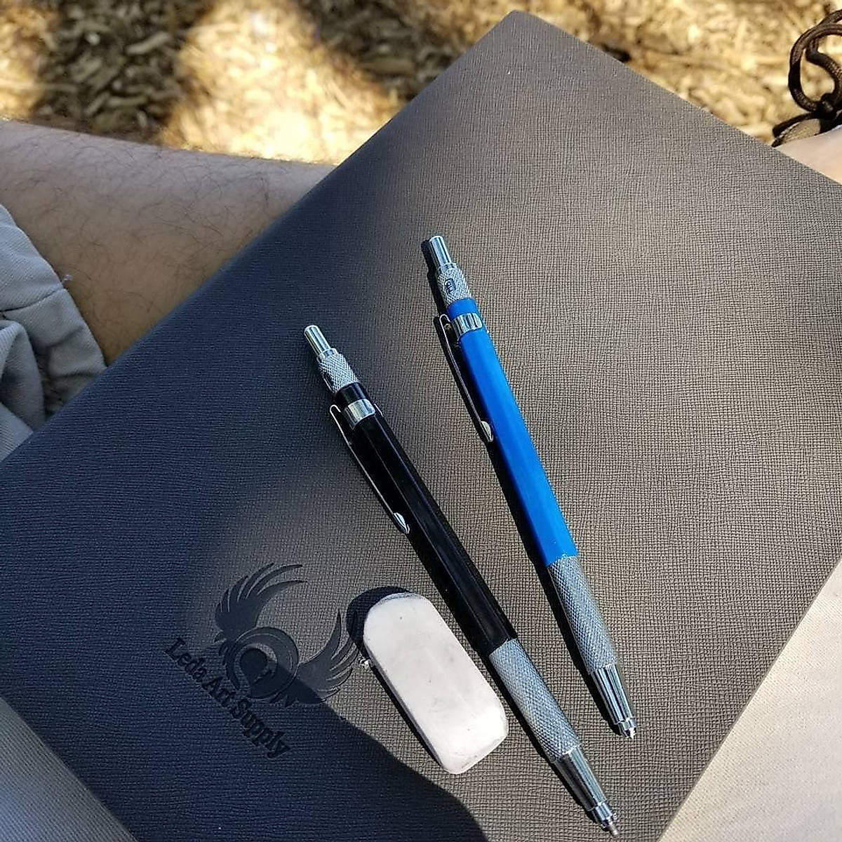 Leda Art Supply A5 Sketchbook, 160 Tear Resistant Pages, Ideal for ProfessionalProffesional Ink, Pen, Graphite and Colored Pencil | Art Supplies, Size: Medium 8.25 x 5.7 inch