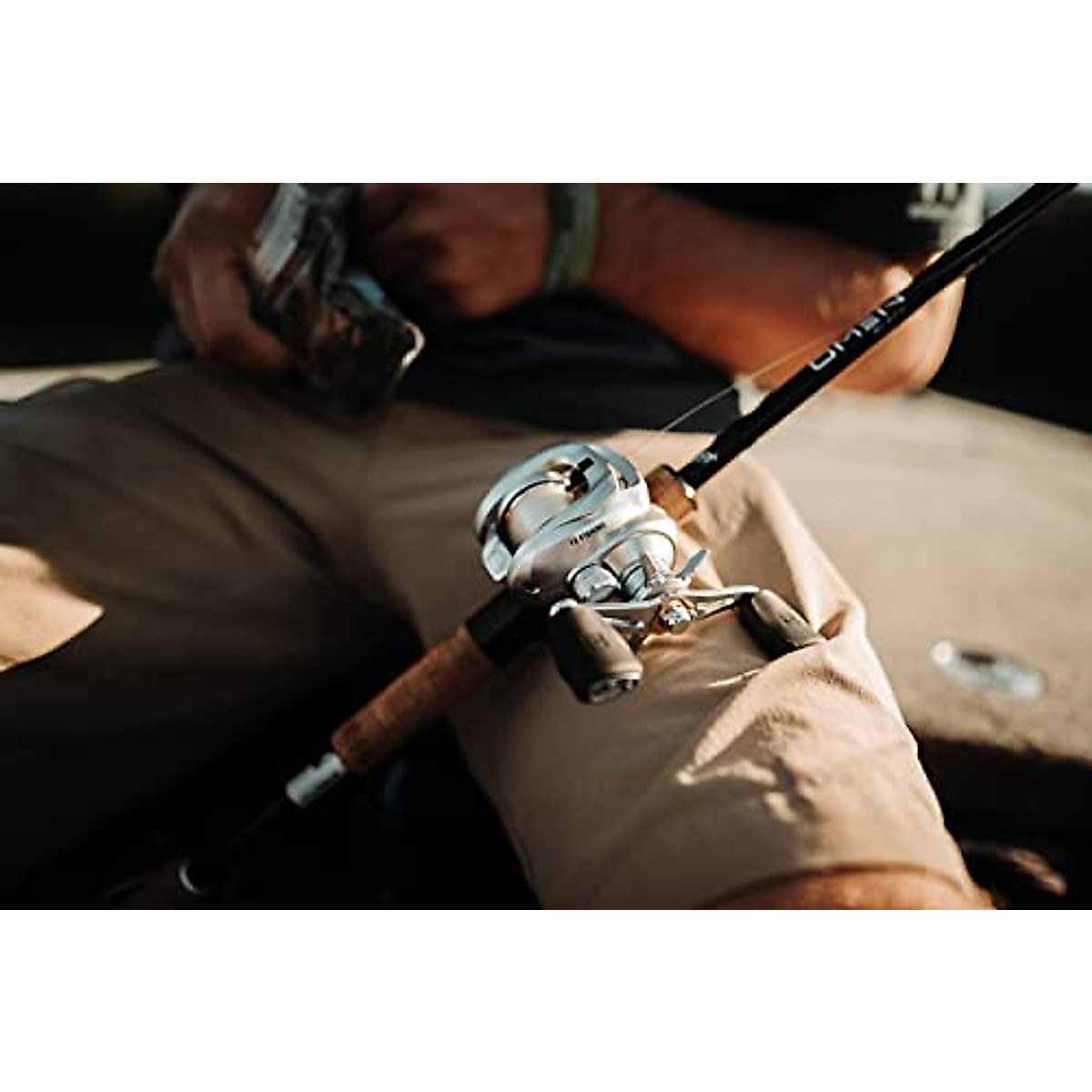 13 FISHING - Modus C2 Baitcast Reel - 6.6:1 Gear Ratio - Left Hand Retrieve (Fresh) - MODC2-6.6-LH,Silver