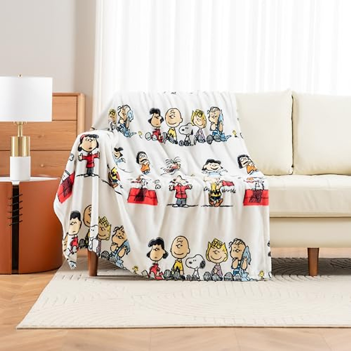 Berkshire VelvetLoft Peanuts Snoopy Cute Character Plush Throw Blanket, Peanuts Gang, Throw (55" x 70")