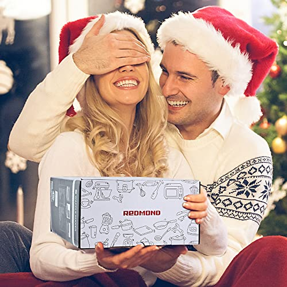 REDMOND Waffle Maker, Nonstick 4 Slice Square Waffle Iron, Compact Classic Stainless Steel Waffle Maker for Family Use Breakfast, 1300W, Black